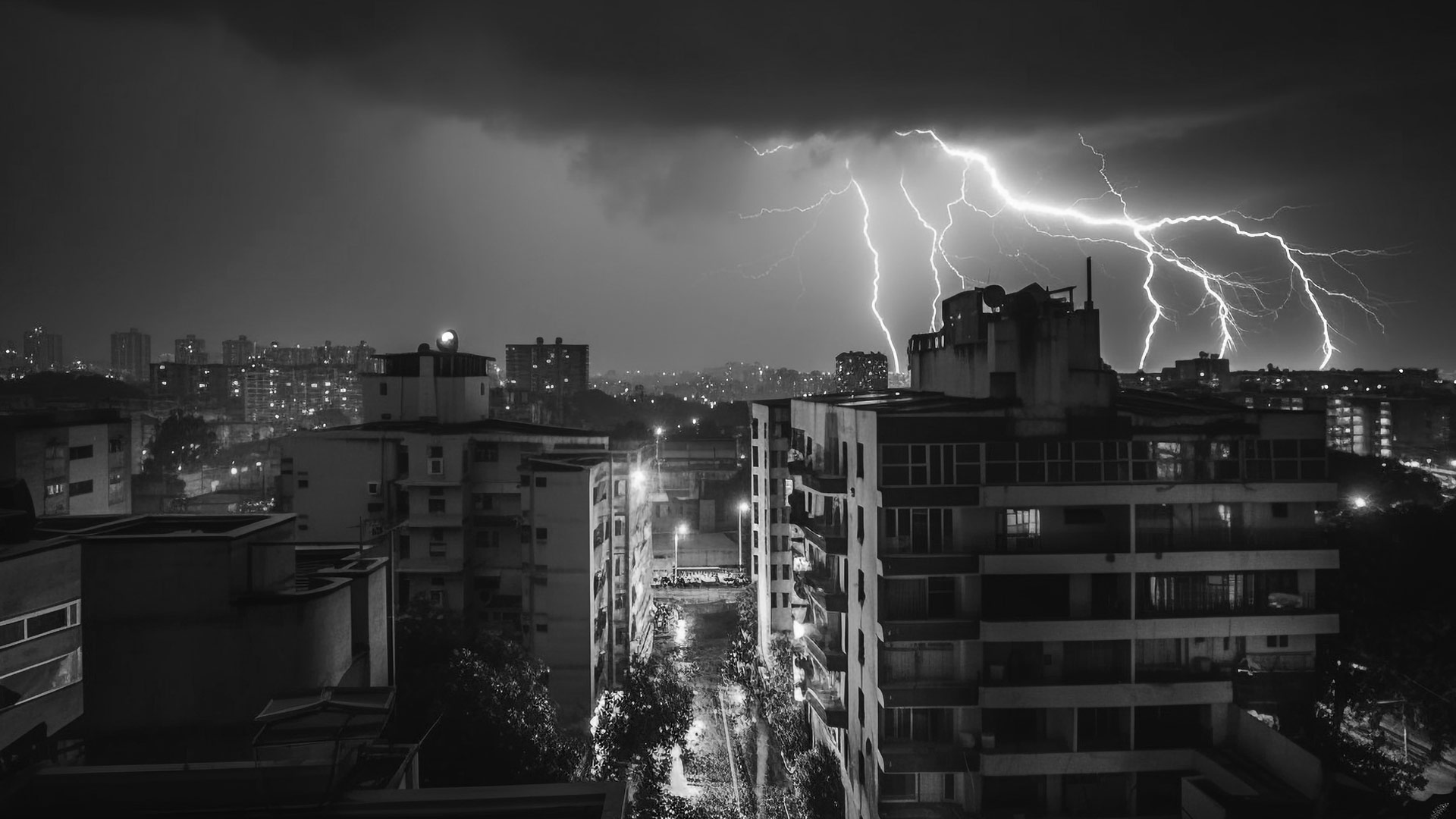 ASENECO S.A. – Alta tecnología contra el rayo
